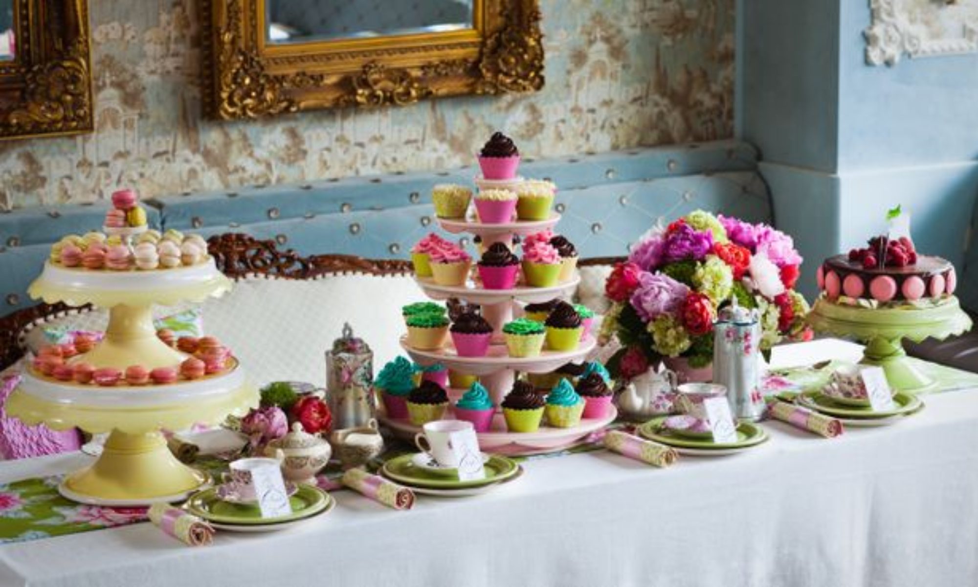 cropped-cupcake-wrappers-buffet-5.jpg - The Crust n Crumb